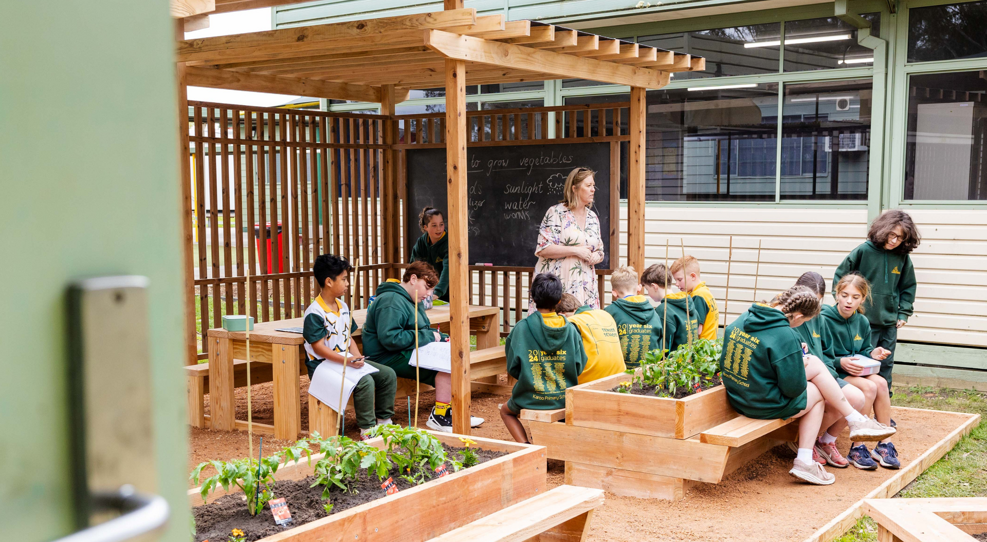 New Outdoor Classroom at Karoo Primary School | Castle and Cubby