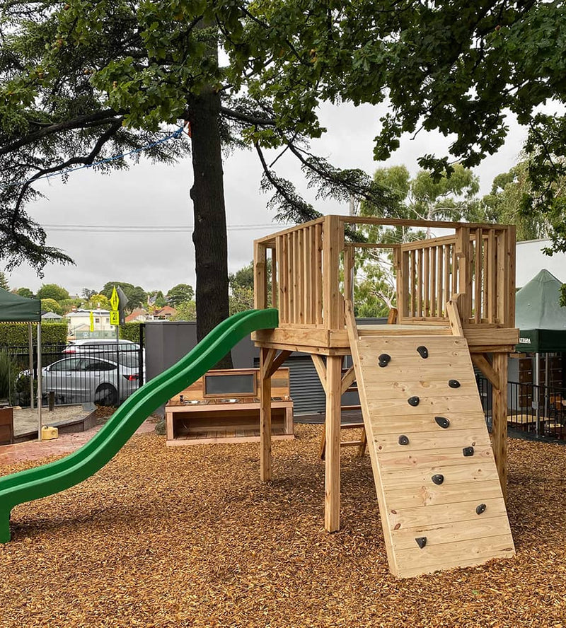 Platforms & Slides – Castle and Cubby