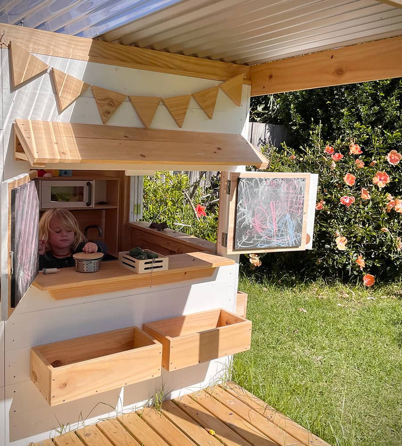Wooden Cubby Houses for Little Courtyards or Big Backyards – Castle and ...
