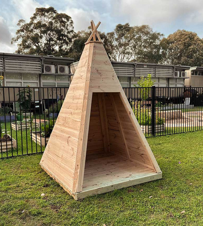 Open Cubby Houses – Castle and Cubby